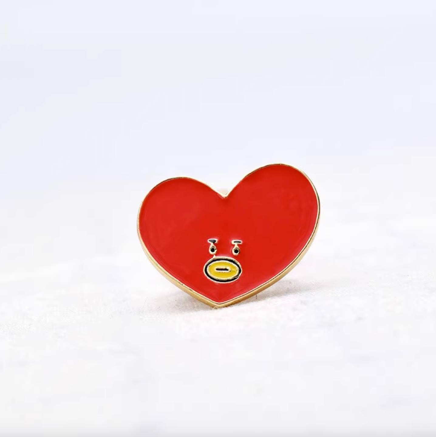 BTS BT21 Brooch | IDOL LOOKBOOK